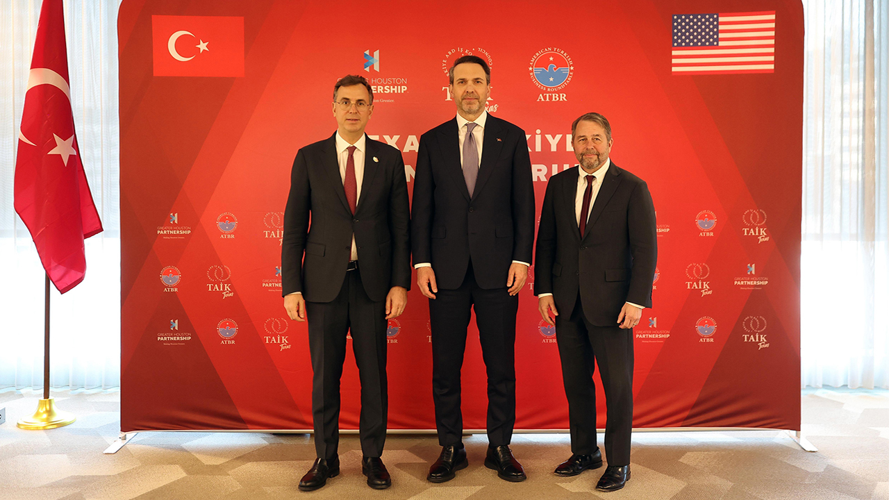 TAİK, ticaret ve yatırım köprüleri kuruyor - KobiEfor Aylık Sanayi ...